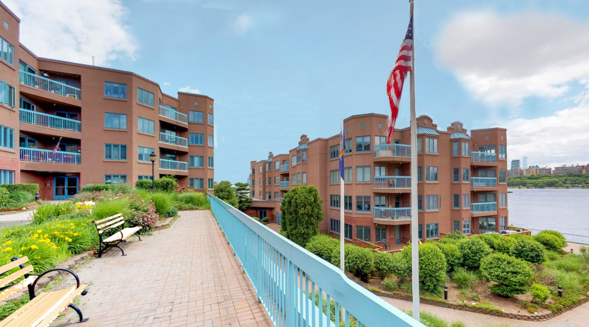 Gallery - Independence Harbor